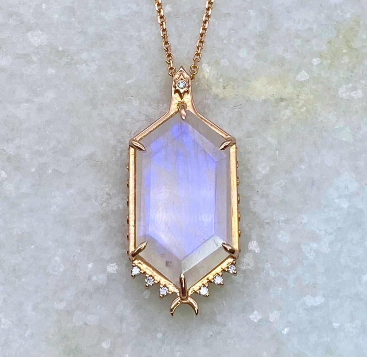 Aurora Amulet - Moonstone / Ready to Ship – Magick Alchemy
